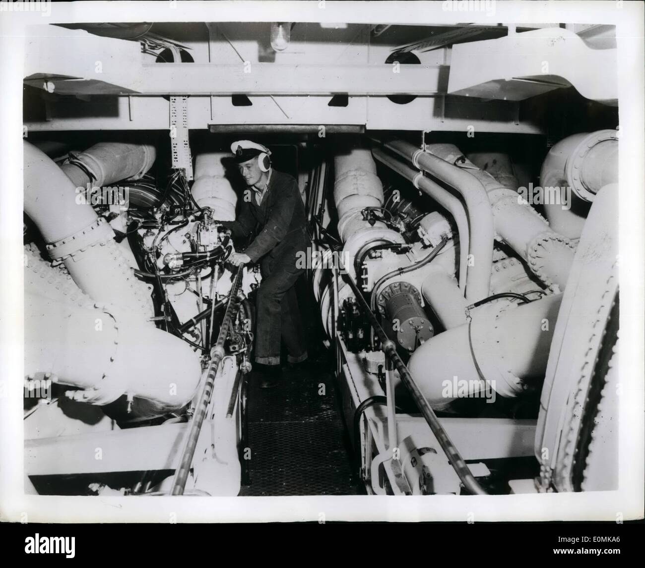 Gun boat hi-res stock photography and images - Alamy