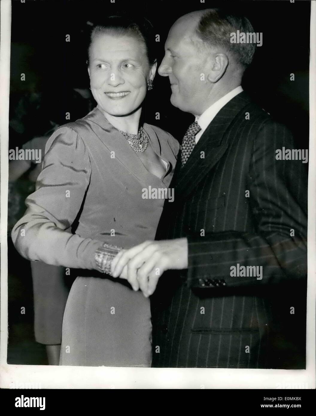 Dr edith summerskill black and white hi-res stock photography and ...