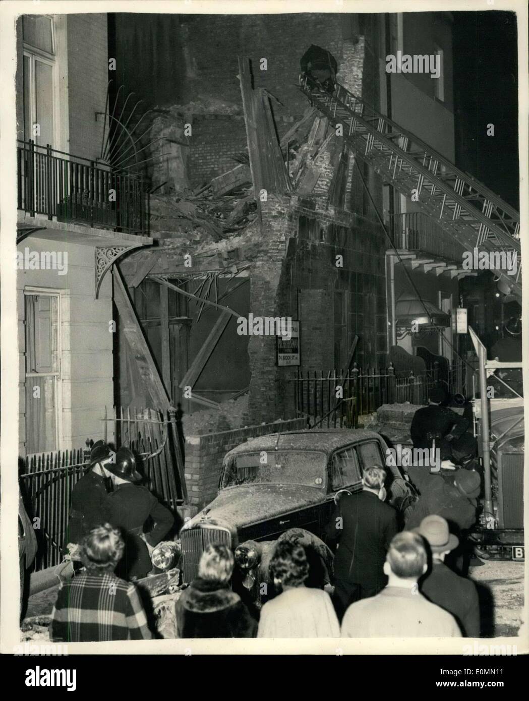 1955 building hi-res stock photography and images - Alamy