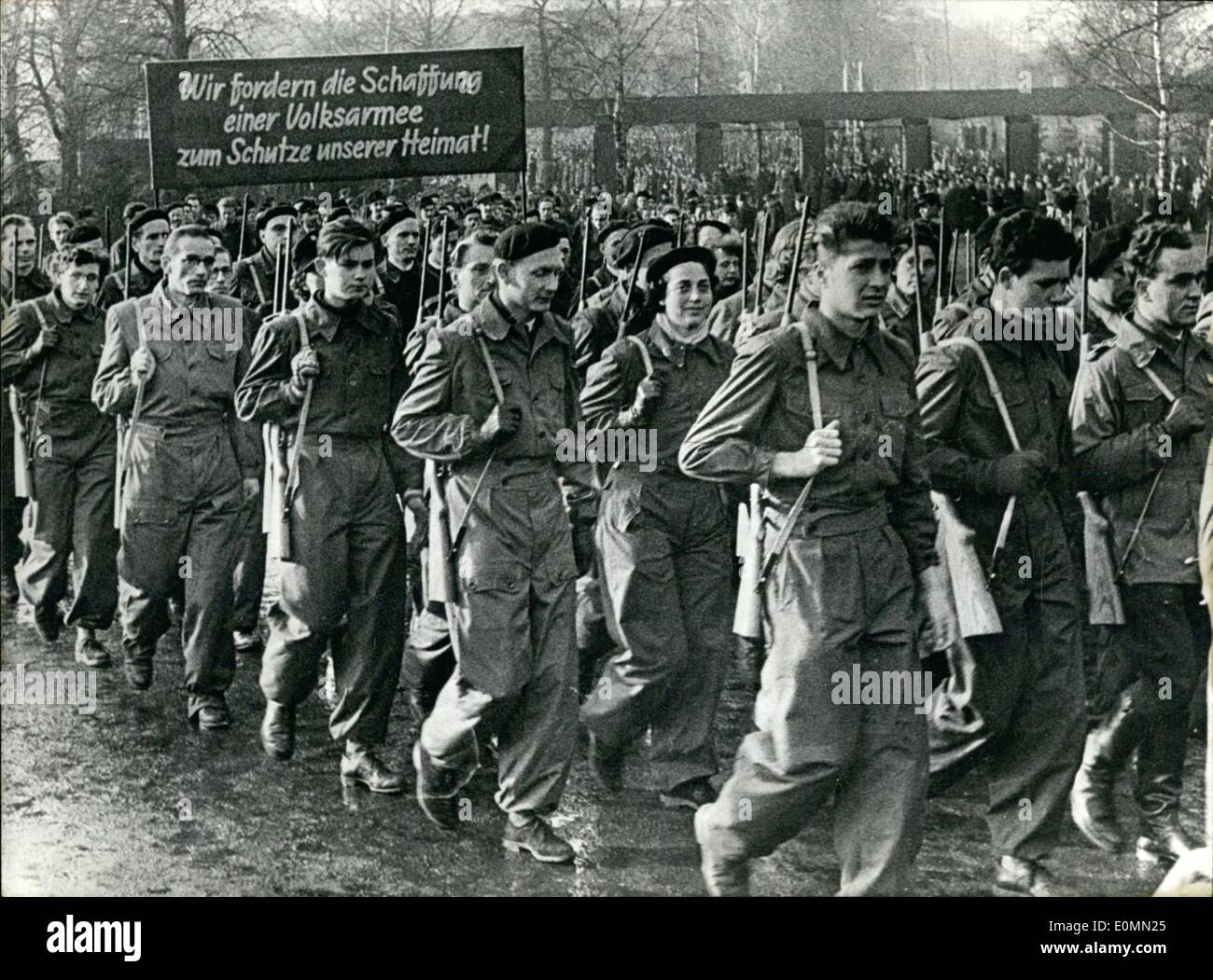 Russian workers hi-res stock photography and images - Alamy