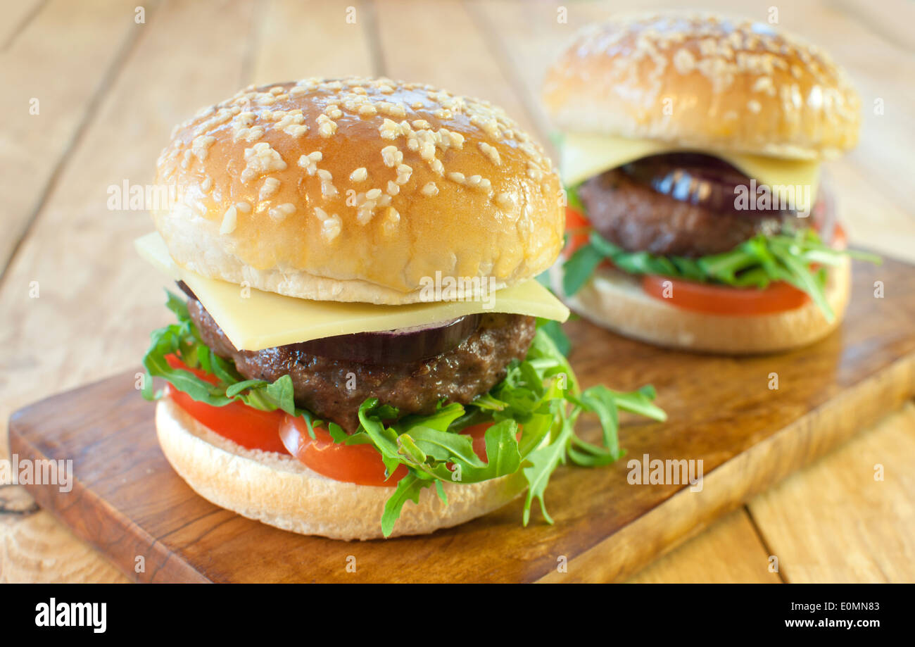 Homemade burgers beef hi-res stock photography and images - Alamy