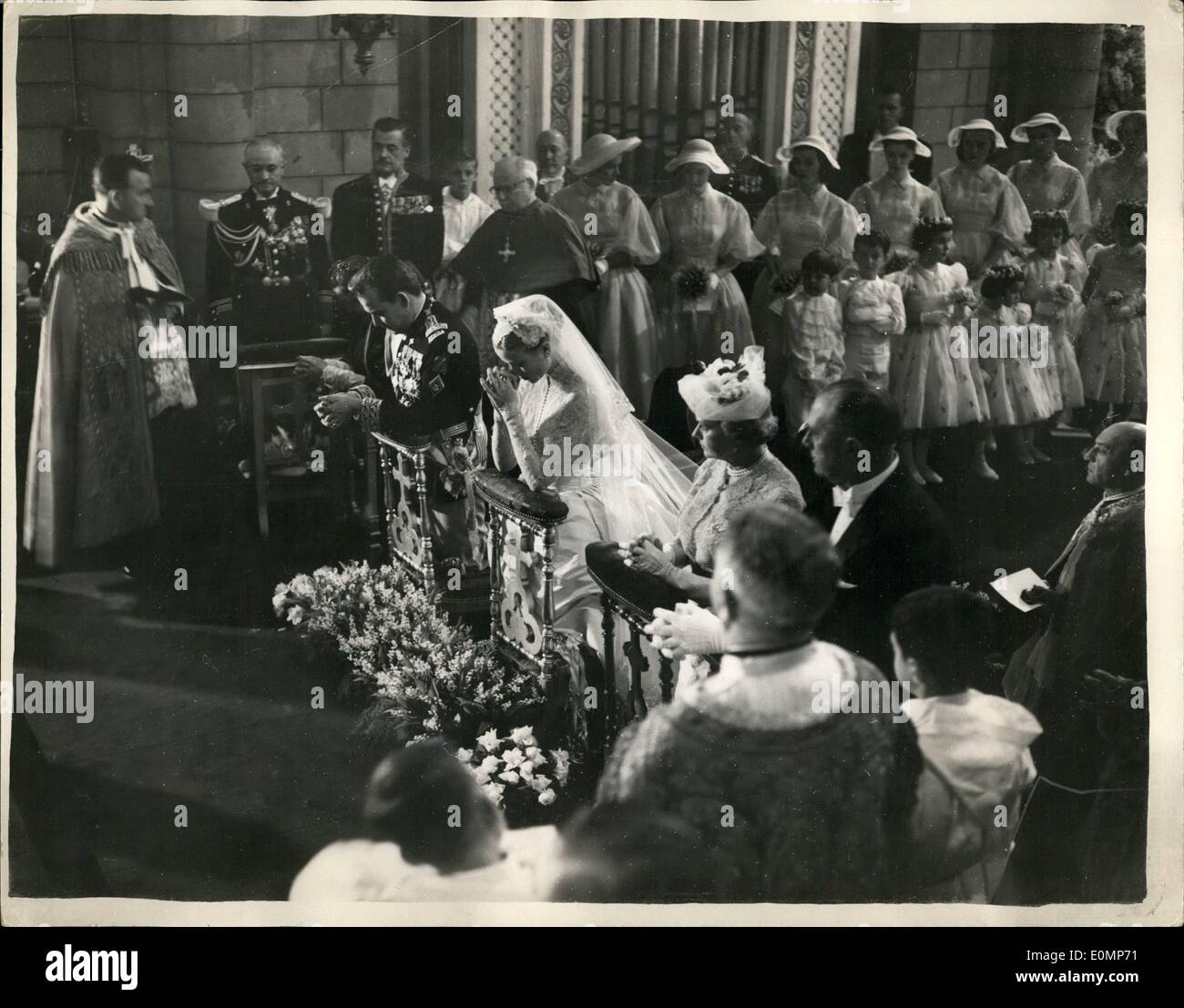 Apr. 04, 1956 - Prince Rainier Grace Kelly The Bride And Bridegroom ...