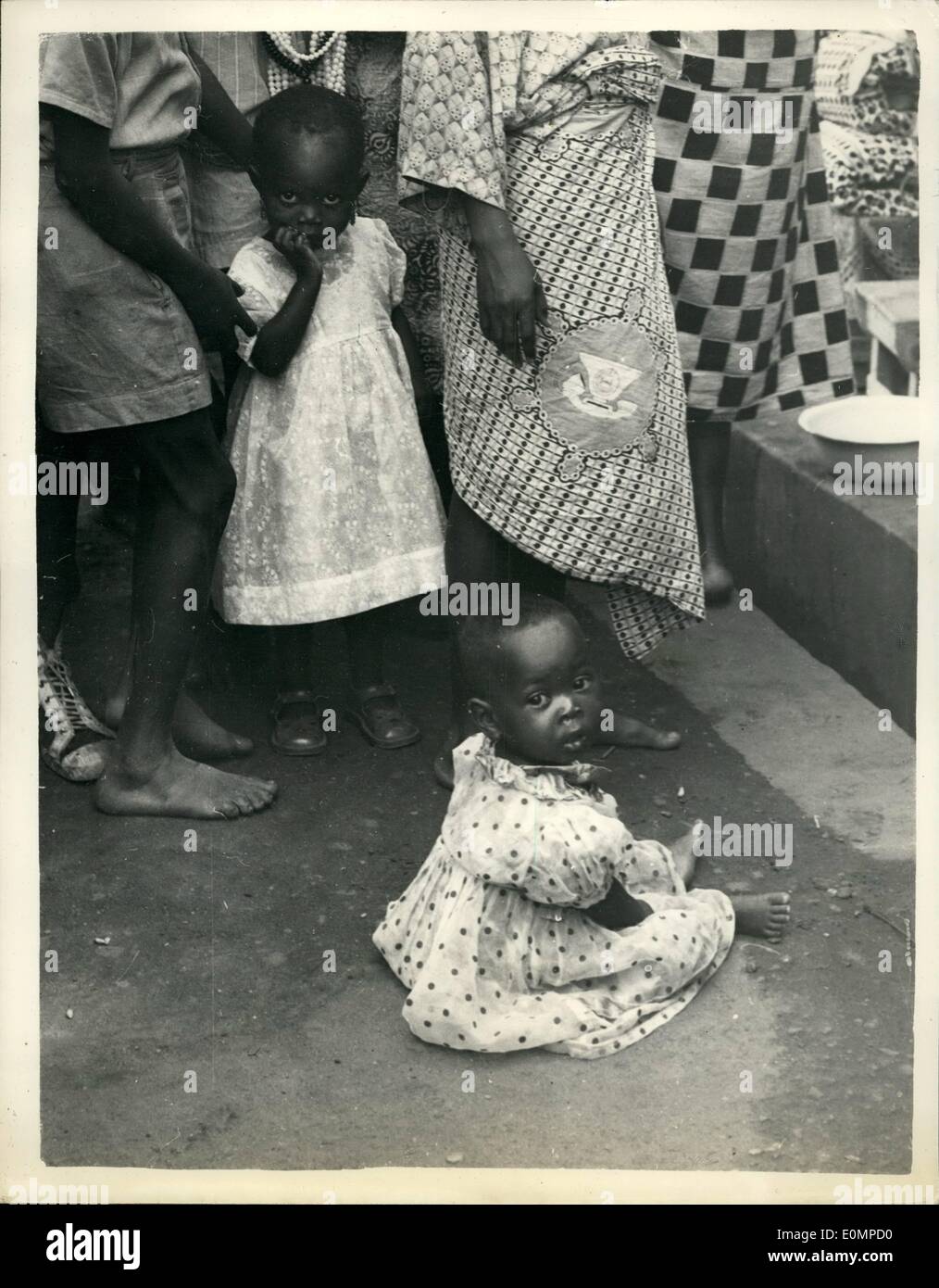 Royal tour nigeria 1956 hi-res stock photography and images - Alamy