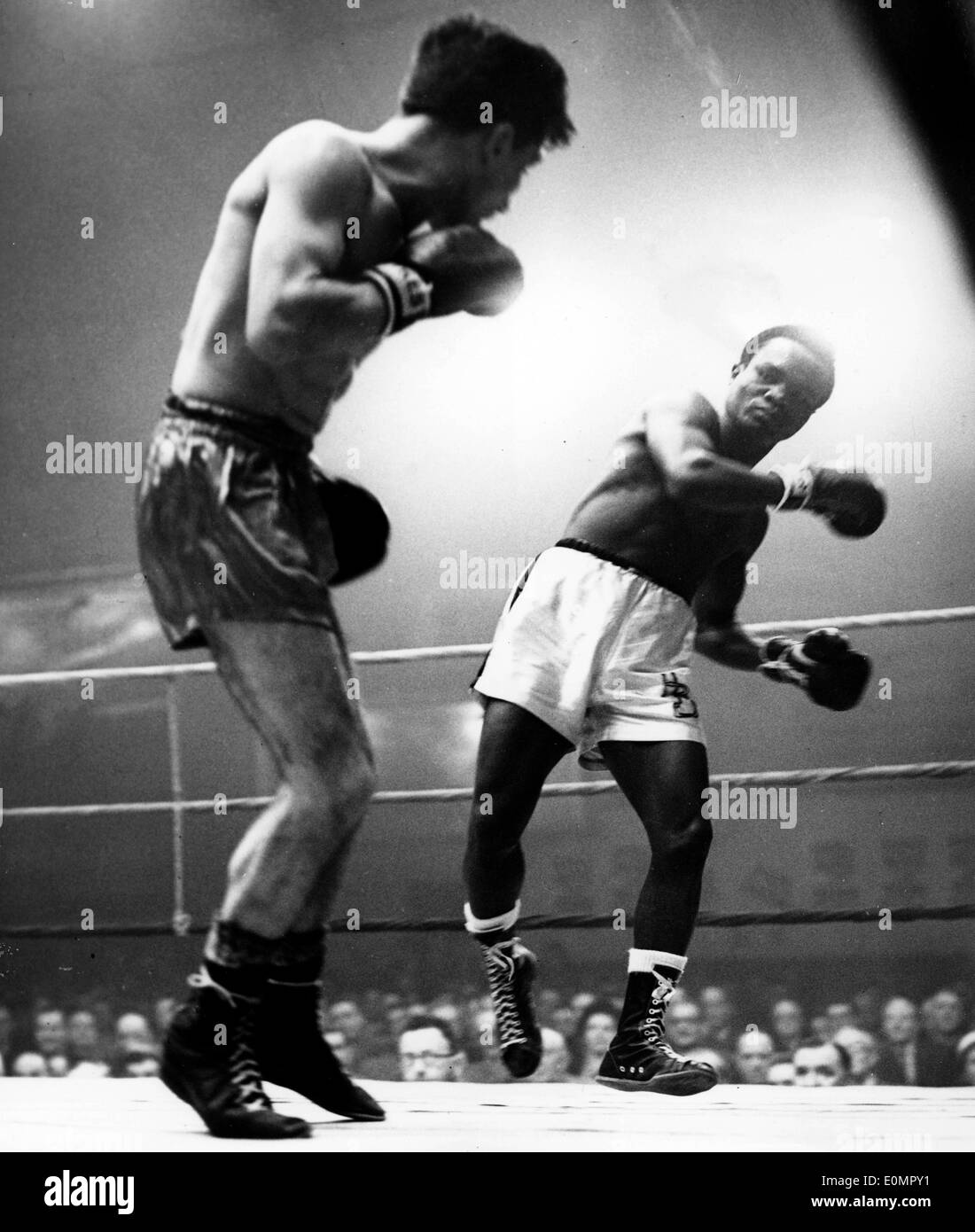 Hogan Bassey beats Aldo Pravisani Stock Photo - Alamy