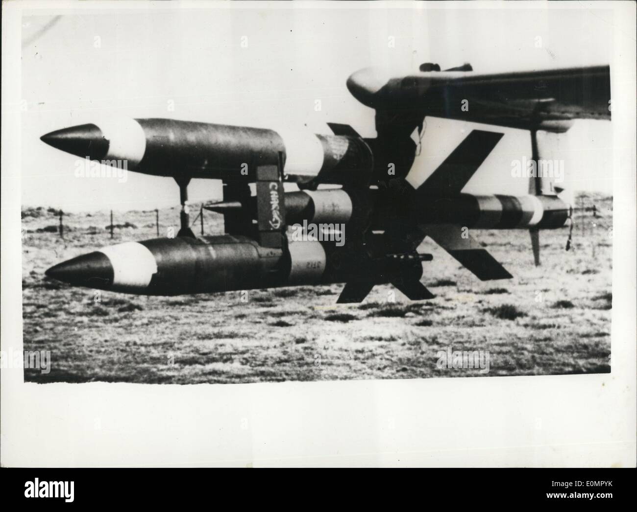 May 05, 1956 - First close up of the Fairey Fireflash - Britain's ...