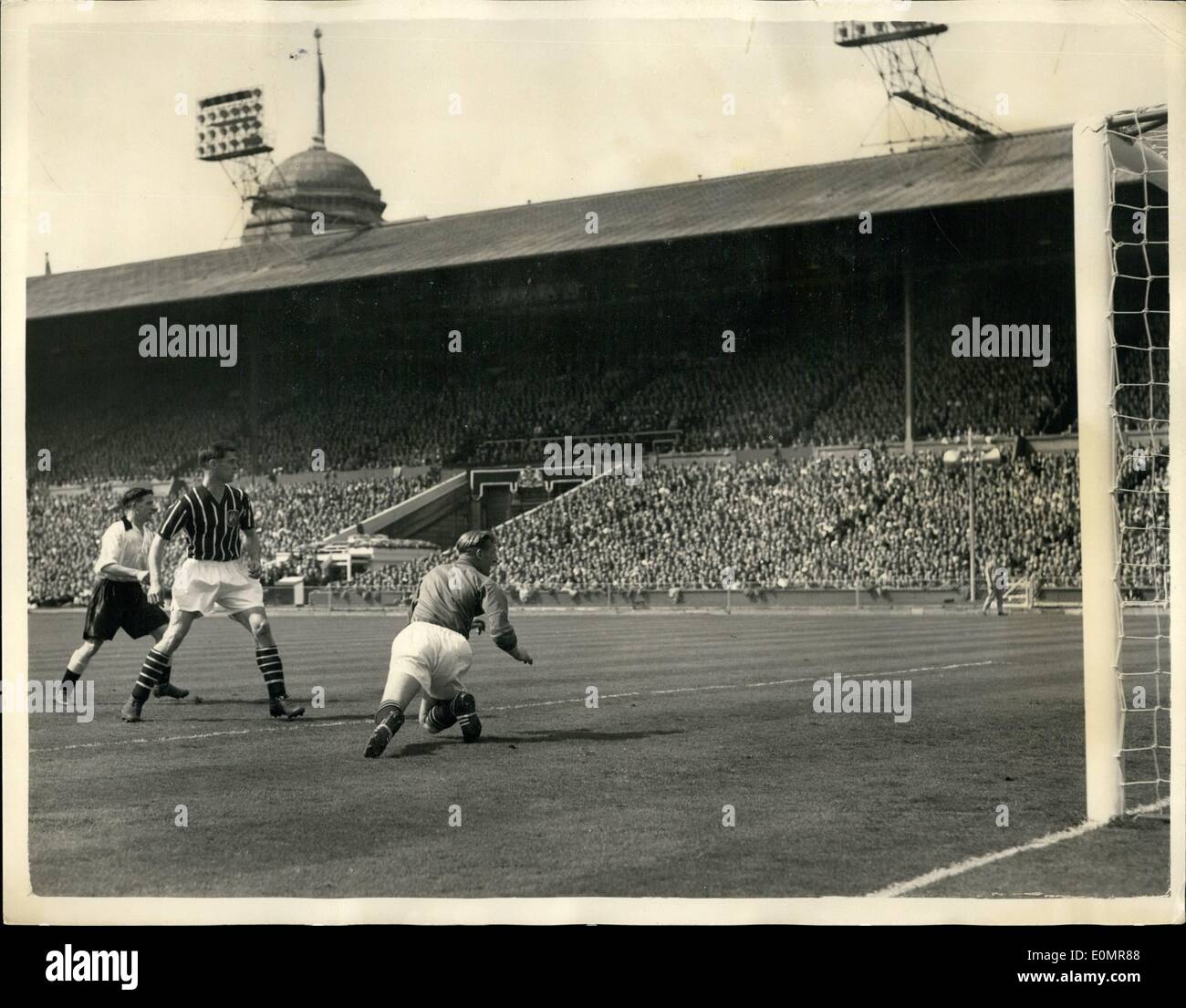 May 05, 1956 - F.A. Cup Final At Wembley Birmingham City versus ...