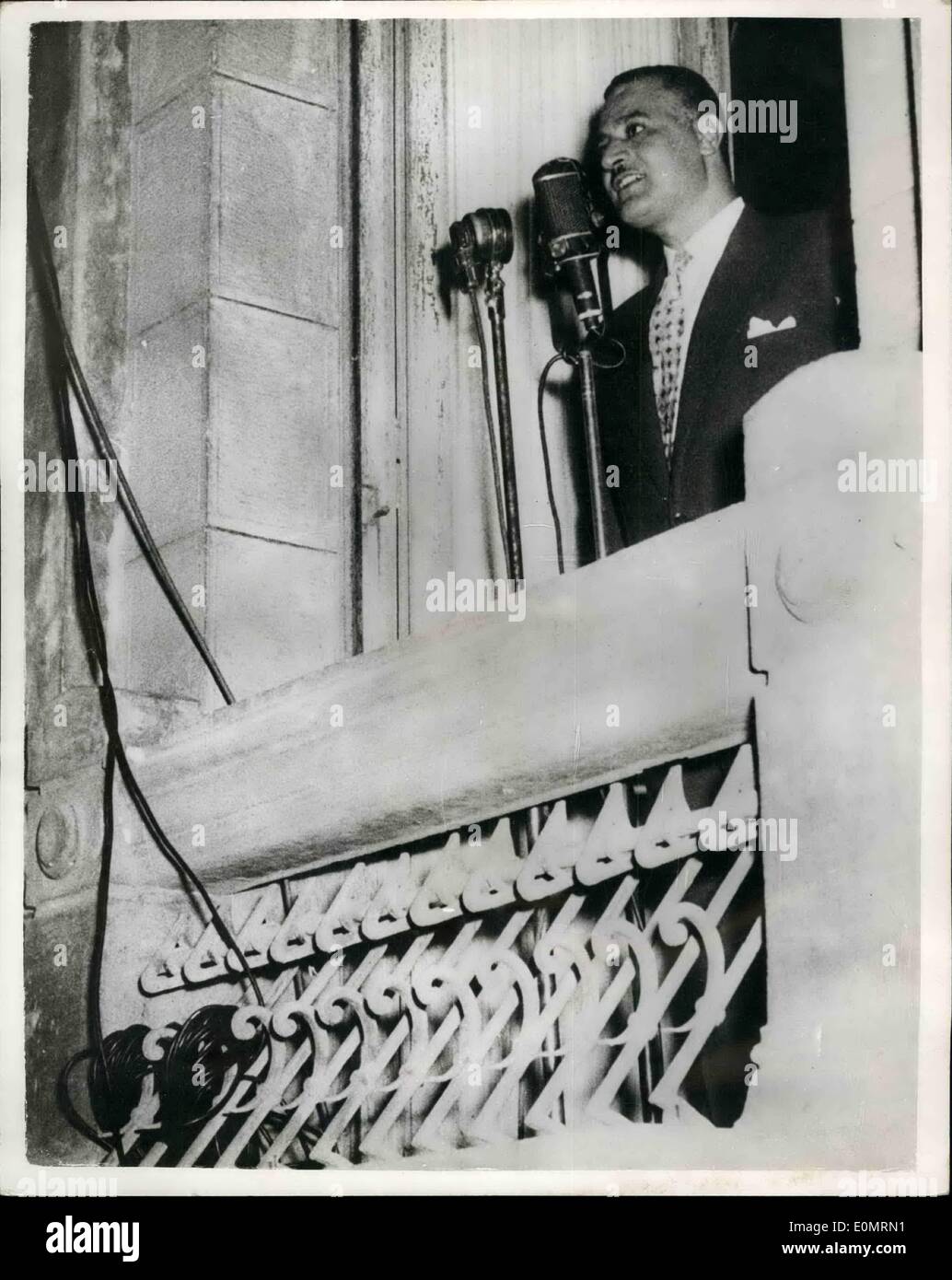 Aug. 08, 1956 - President Nasser addresses Suez Canal Company workers ...