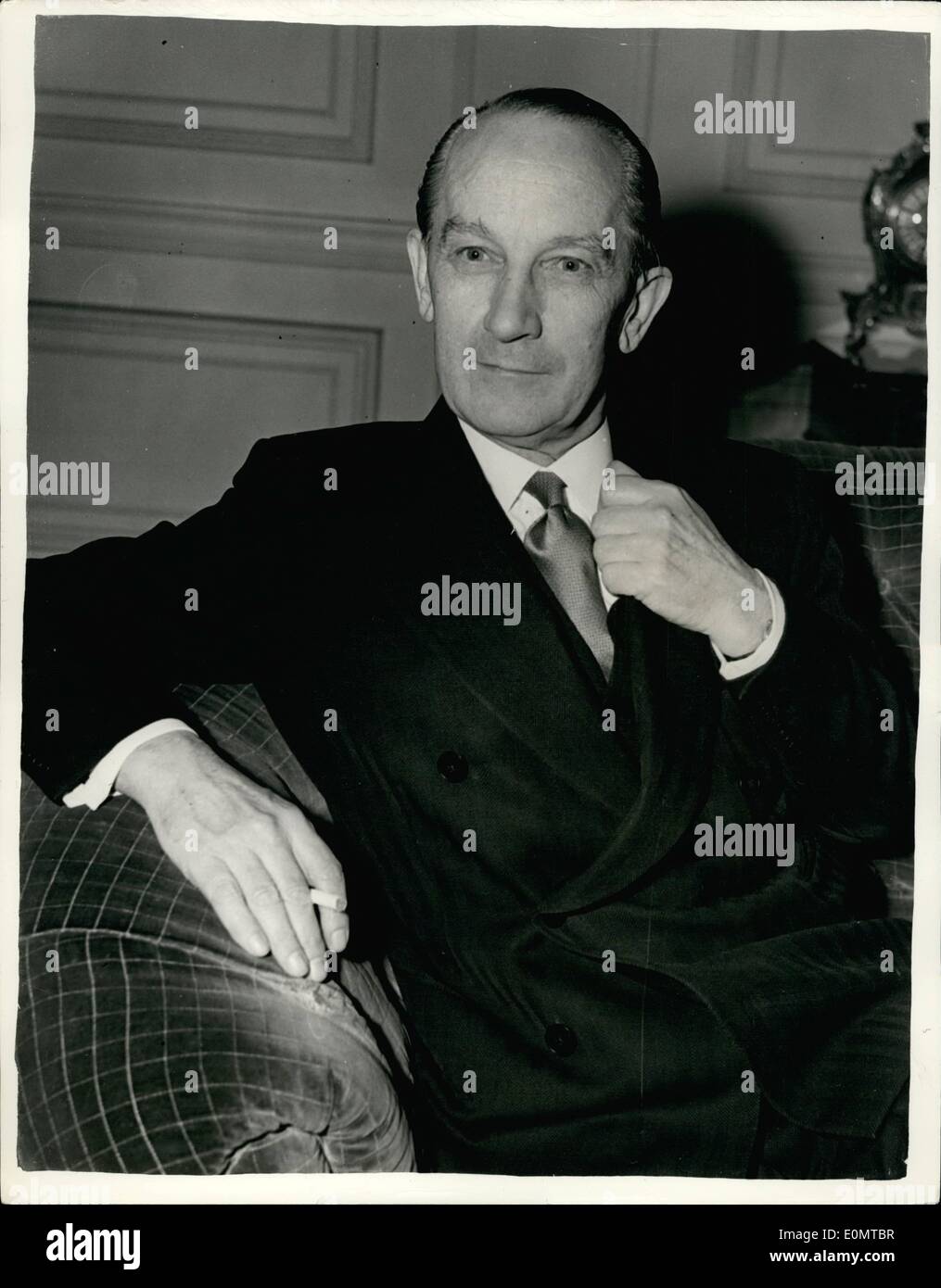 Sir bernard docker hi-res stock photography and images - Alamy