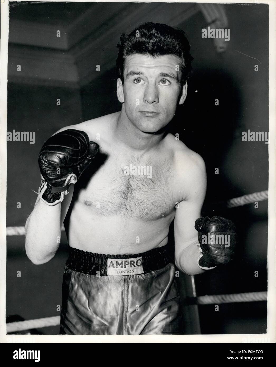 Jun. 06, 1956 - Peter Waterman To Meet Wally Thom. Photo shows This ...