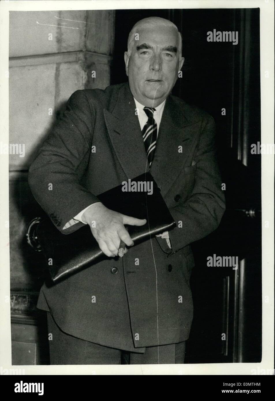 Aug. 28, 1956 - 28-8-56 Colonel Nasser agrees to meet five power ...