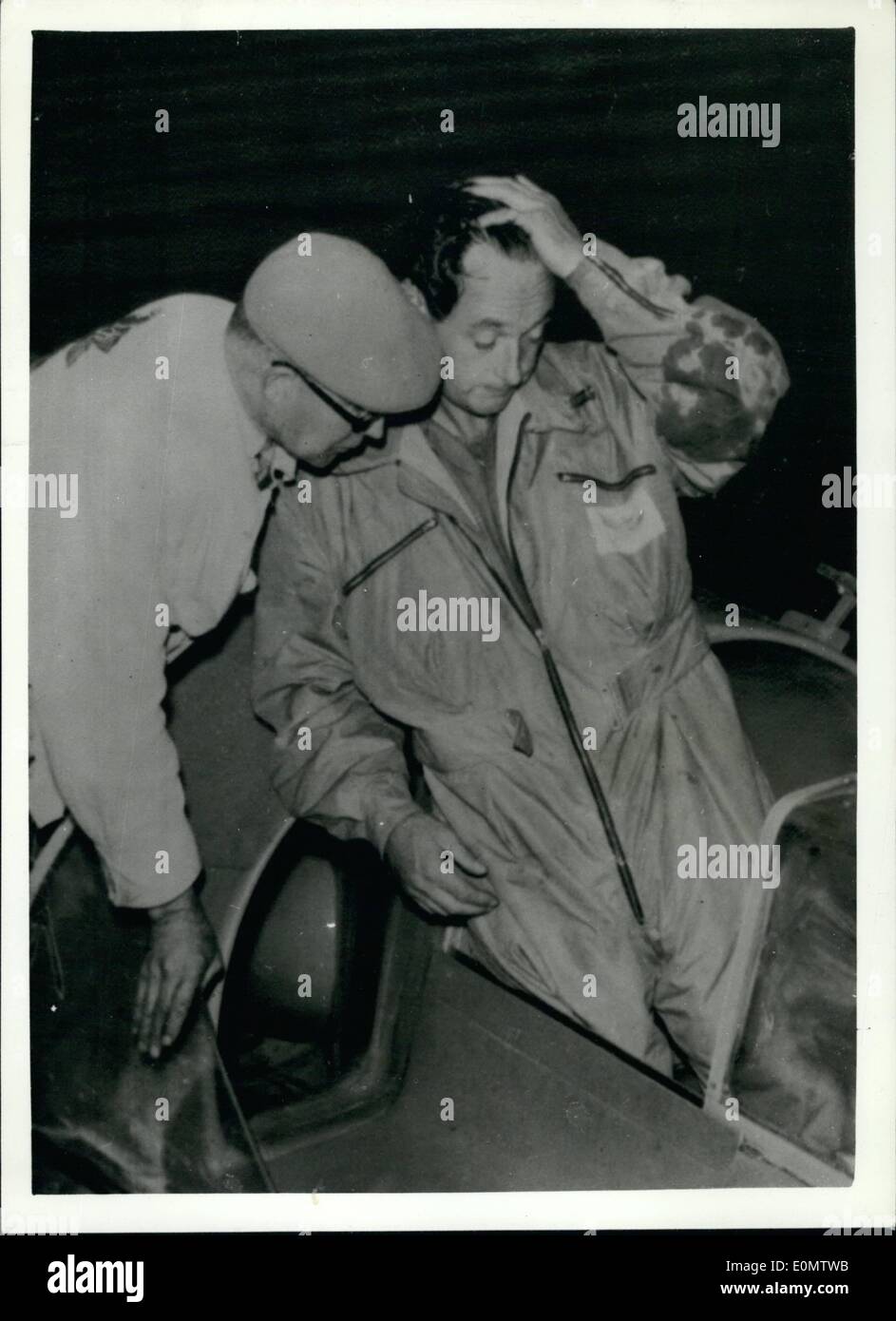 Sep. 09, 1956 - Donald Campbell breaks his own world water speed record ...