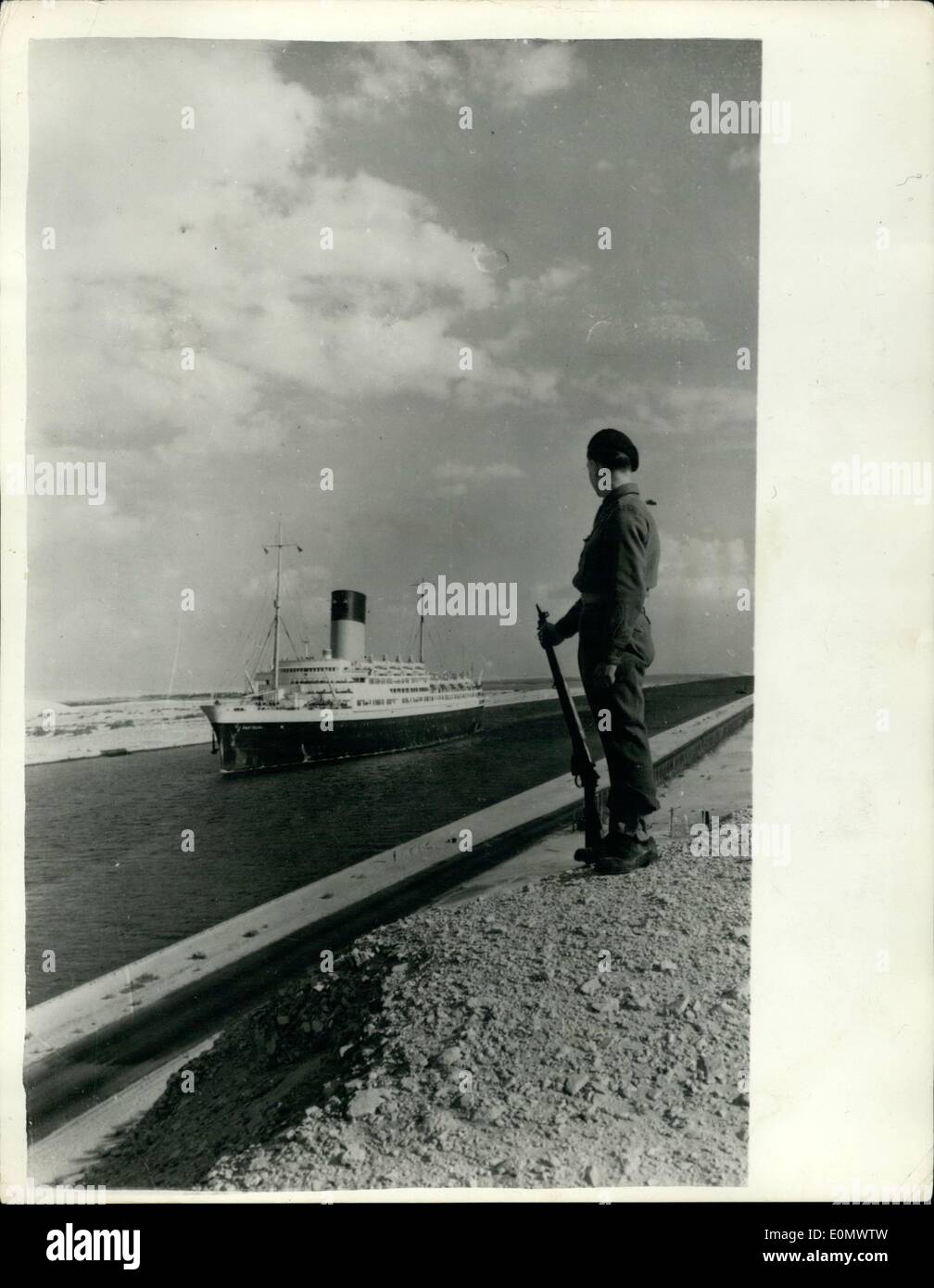 Colonel nasser suez canal hi-res stock photography and images - Alamy