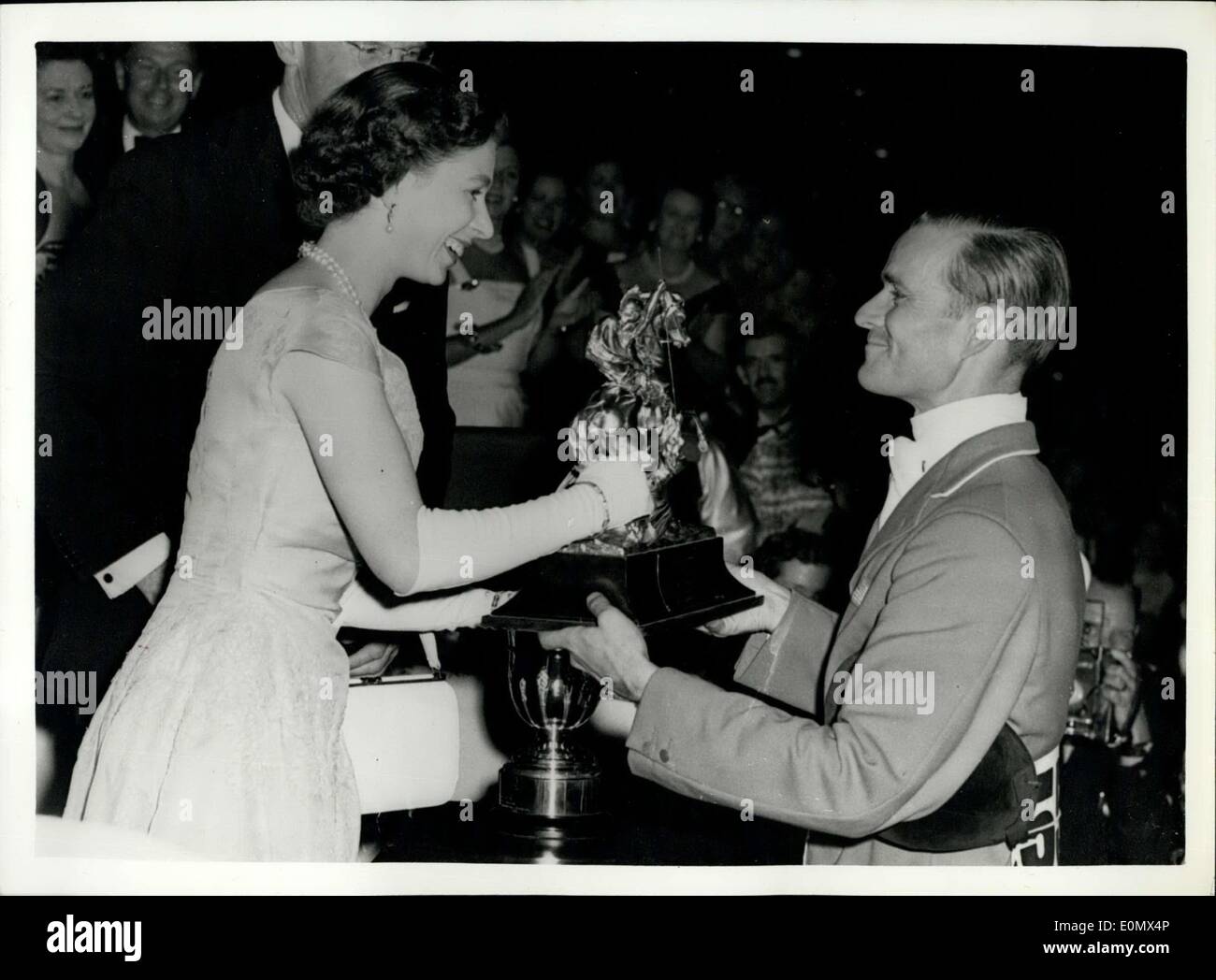 Jul. 26, 1956 - International Horse Show. Queen Presents Trophy. Photo ...