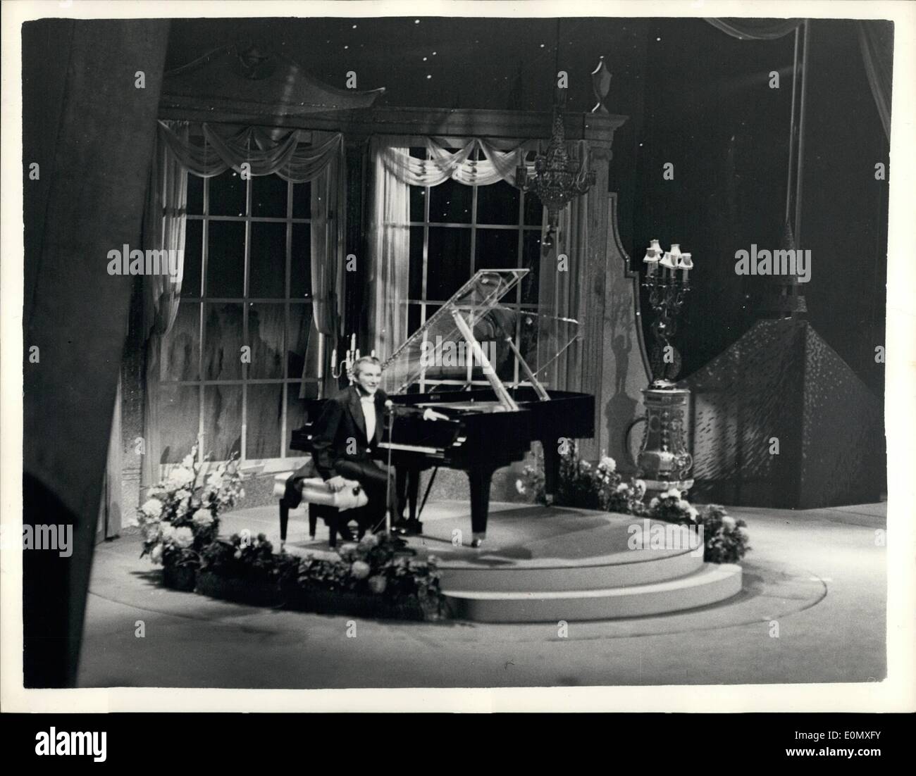 Oct. 10, 1956 - Liberace Appears At The London Palladium: American ...