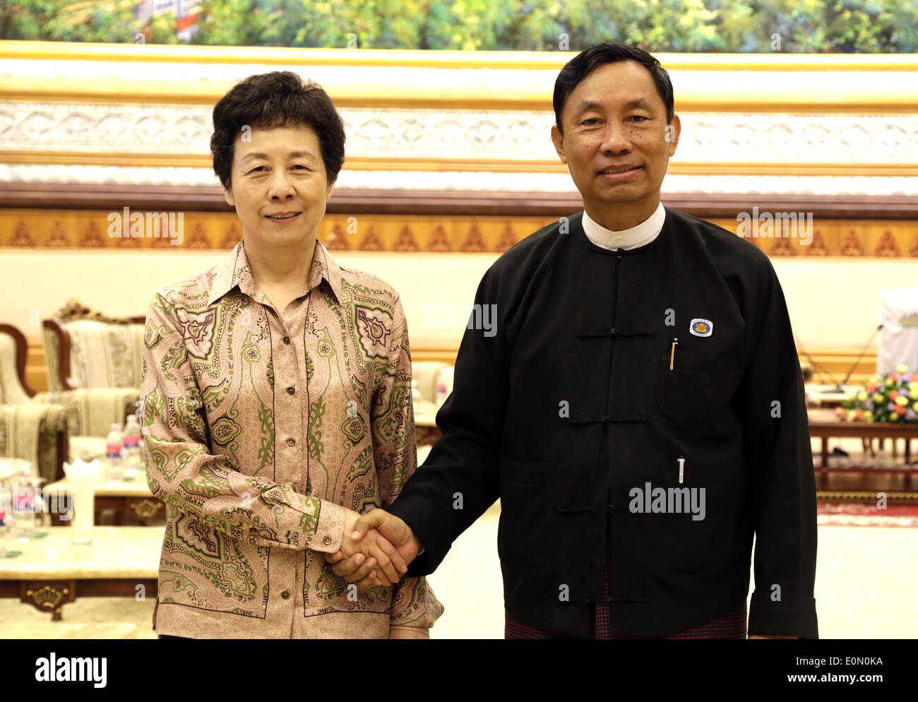 (140516) -- NAY PYI TAW, May 16, 2014 (Xinhua) -- Visiting vice ...