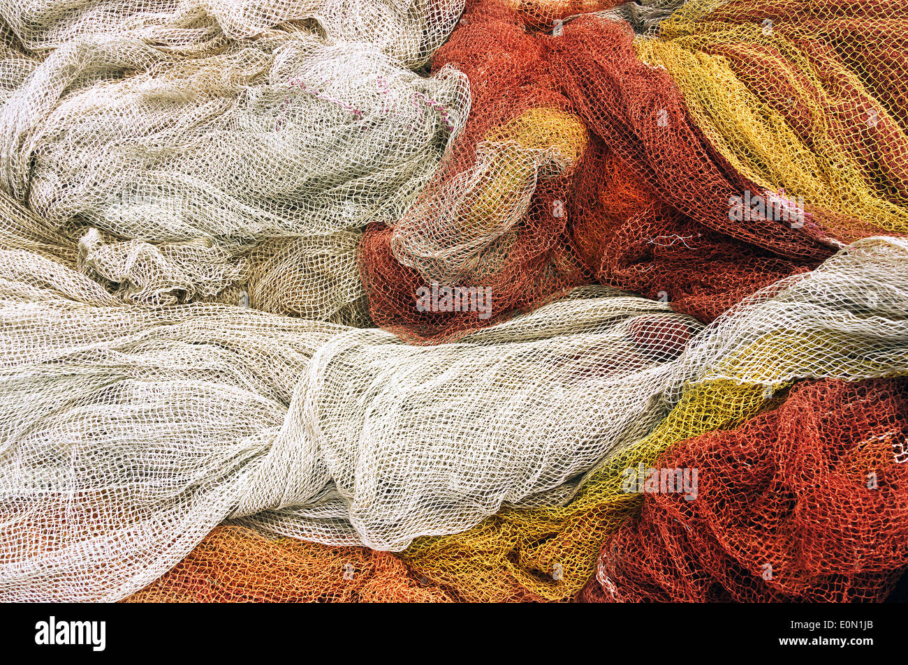 A red fishing net hi-res stock photography and images - Alamy