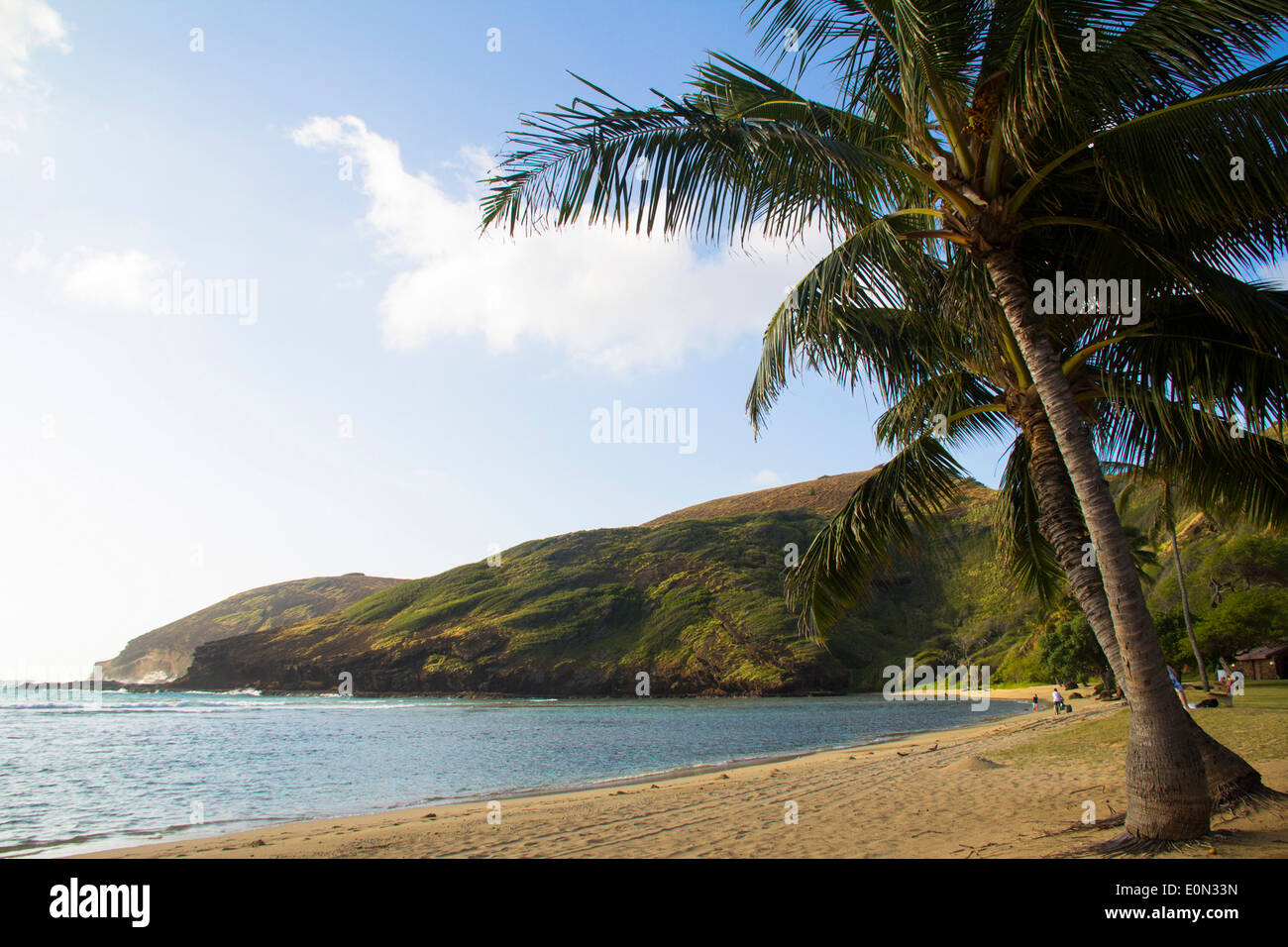 A secluded beach in Oahu, Hawaii Stock Photo - Alamy
