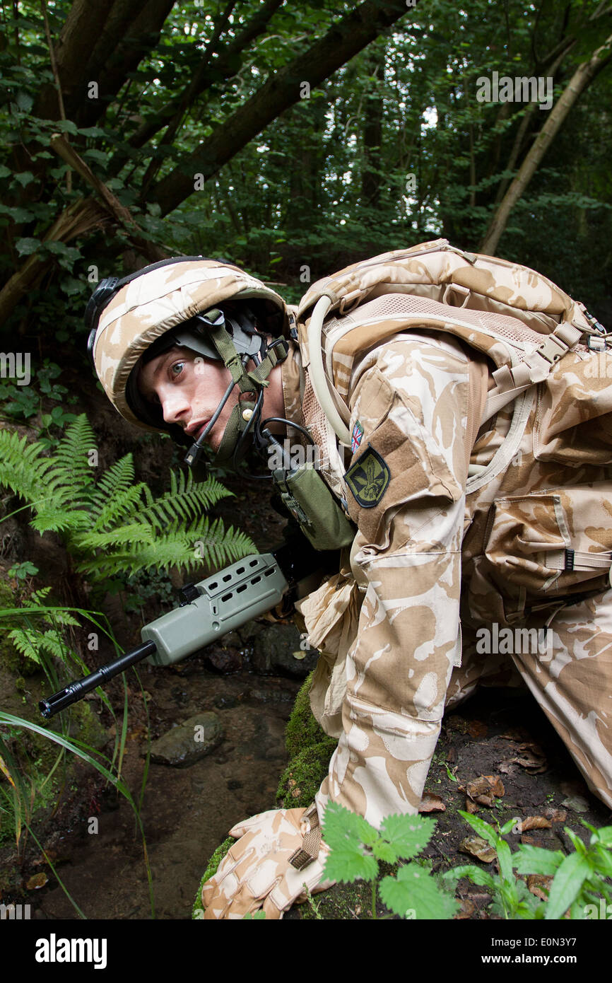 Soldier (actor) in full British Army uniform Stock Photo - Alamy