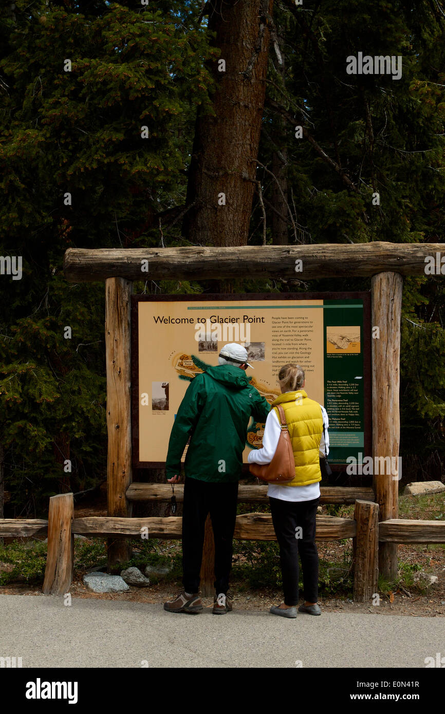 Map of yosemite national park hi-res stock photography and images - Alamy
