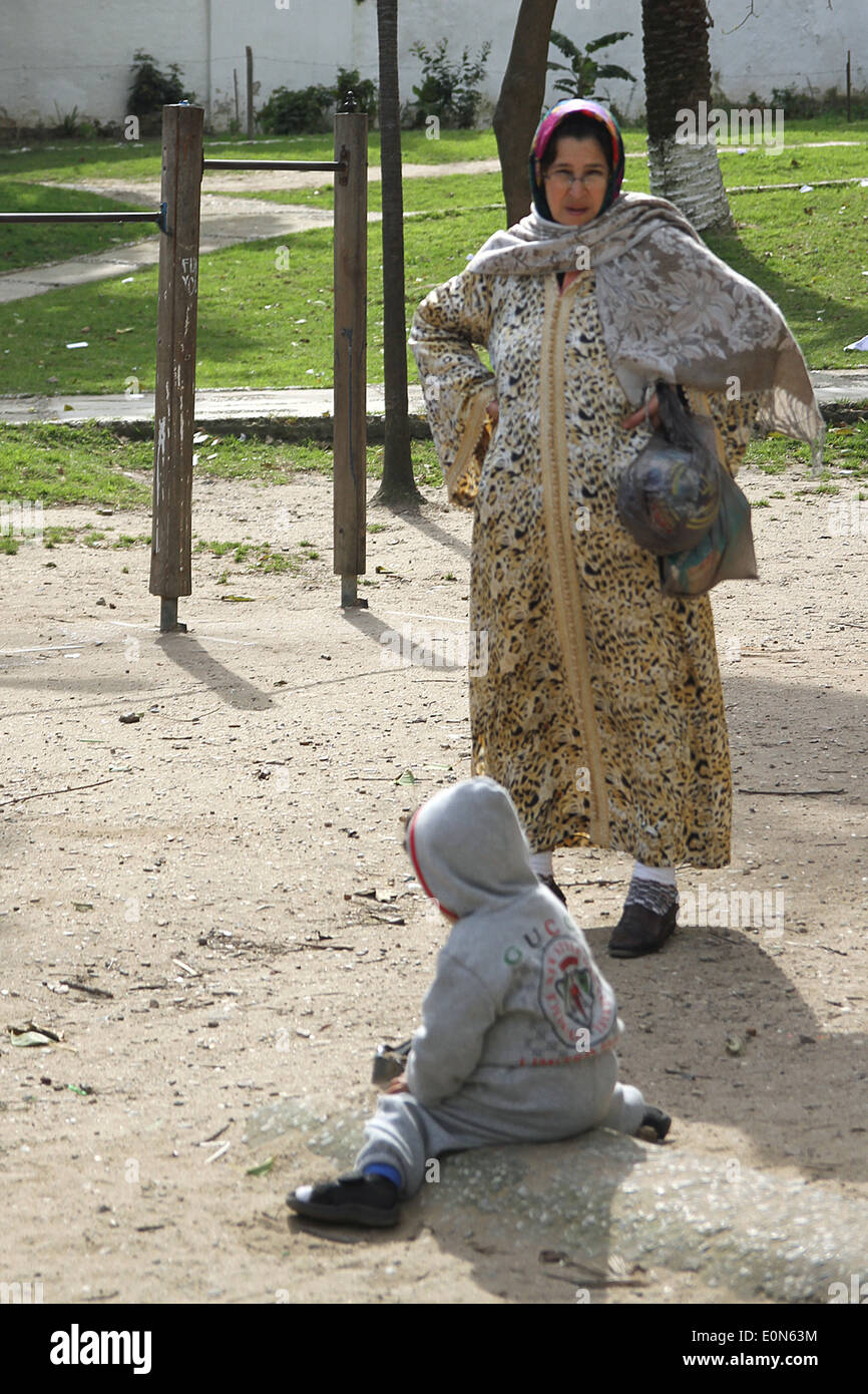 Women tangier hi-res stock photography and images - Alamy