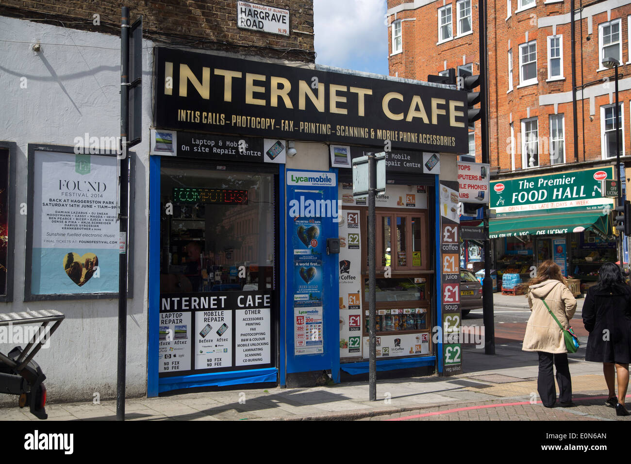 Internet Cafe shop photocopying fax phone calls Stock Photo - Alamy