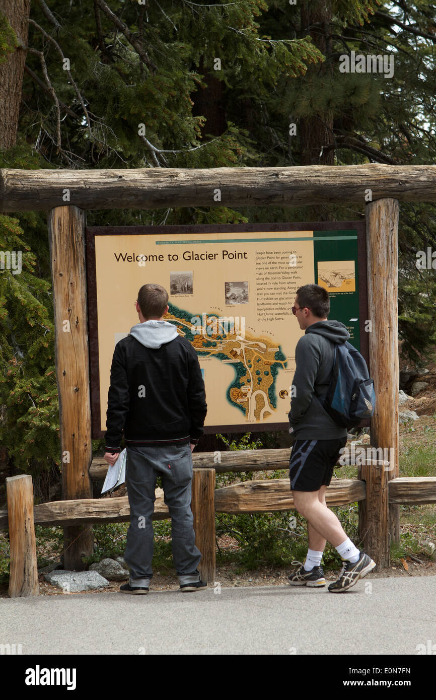 Glacier national park trail map hi-res stock photography and images - Alamy