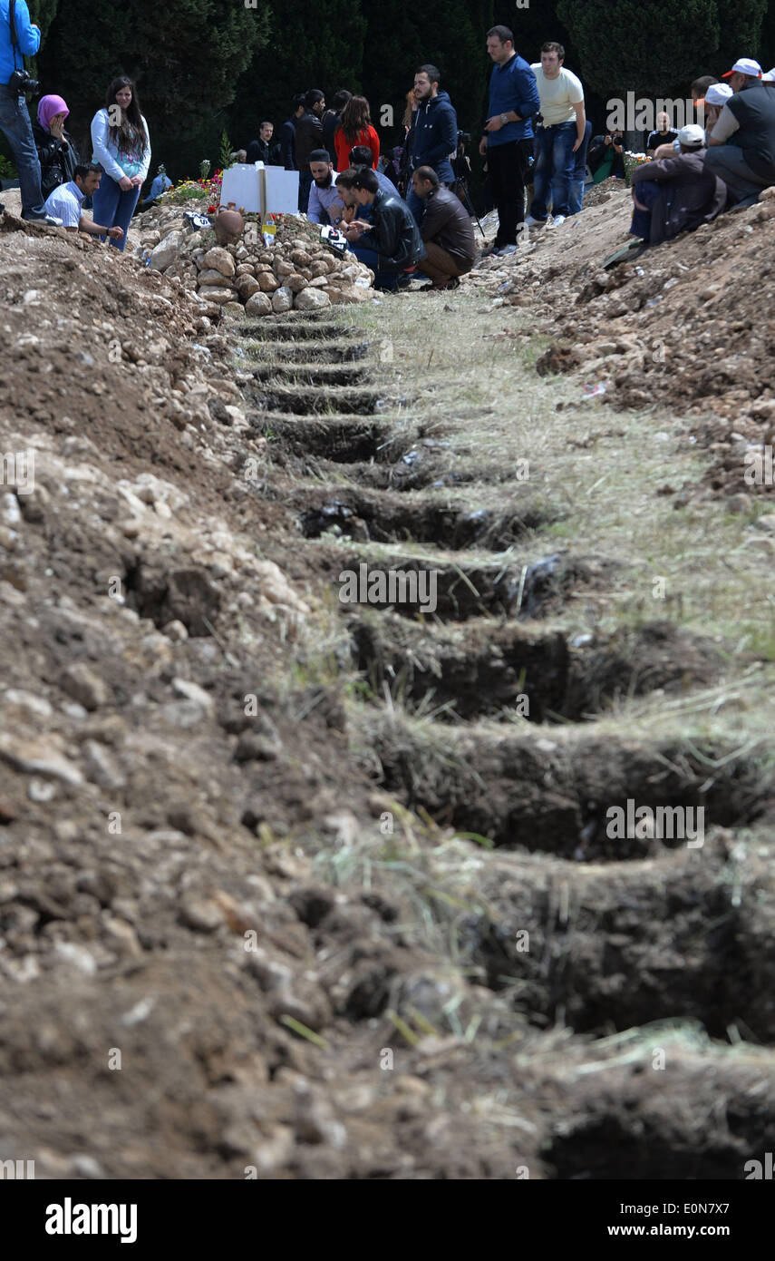 Risen energy hi-res stock photography and images - Alamy