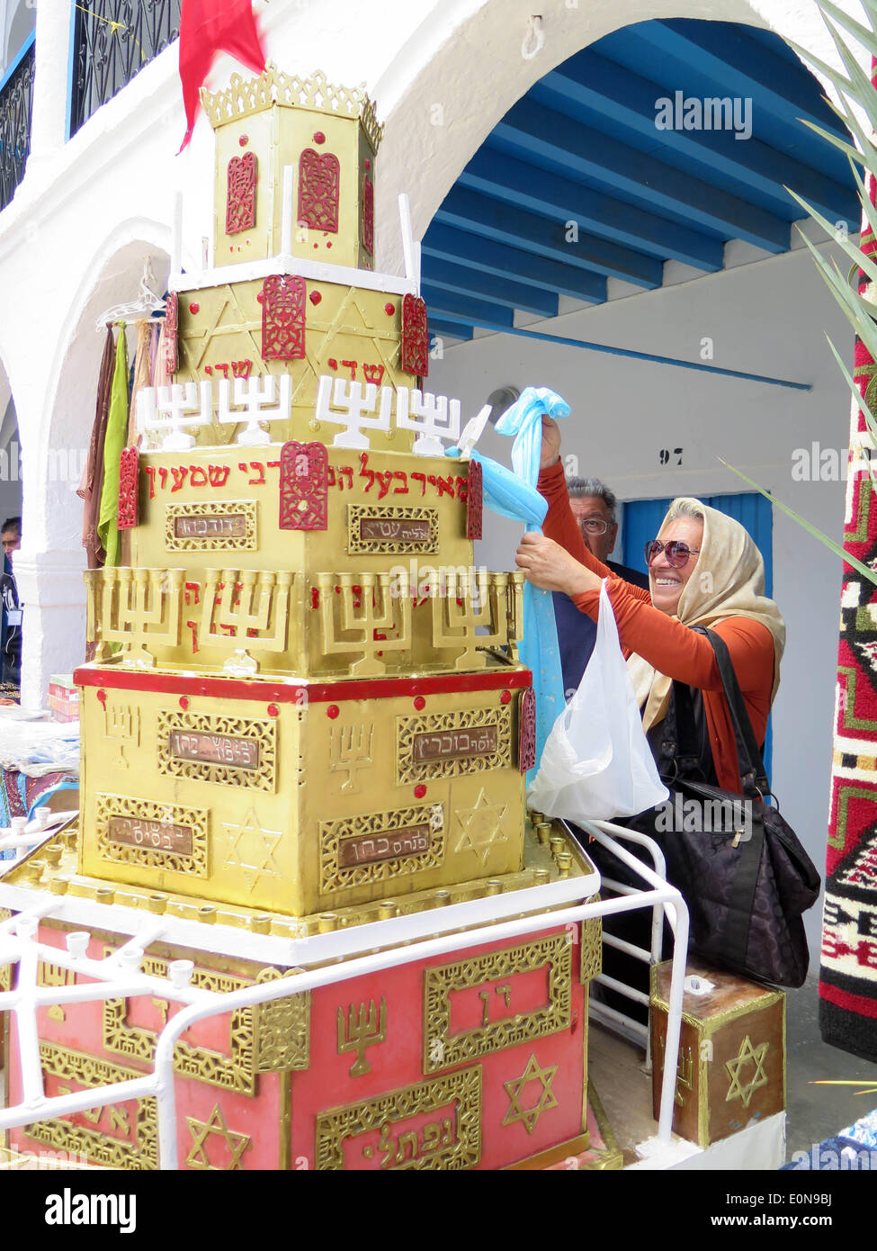 Djerba, Tunisia. 16th May, 2014. People attend the annual Jewish ...