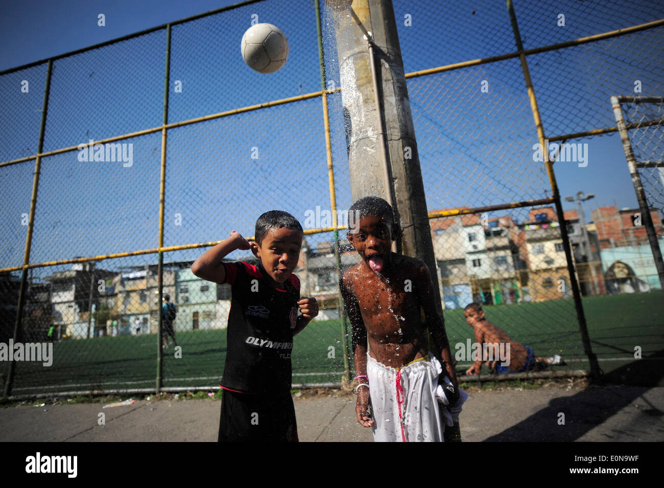 Children playing in urban slums hi-res stock photography and images - Alamy