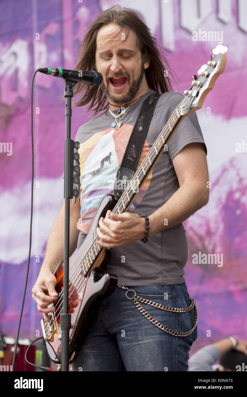 Black stone cherry concert hi-res stock photography and images - Alamy