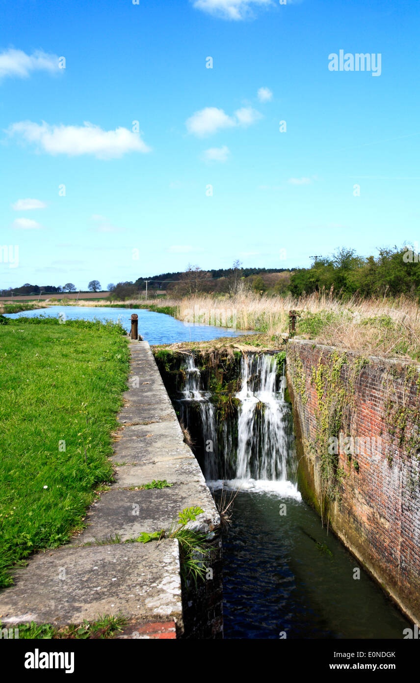 Disused north walsham and dilham canal hi-res stock photography and ...