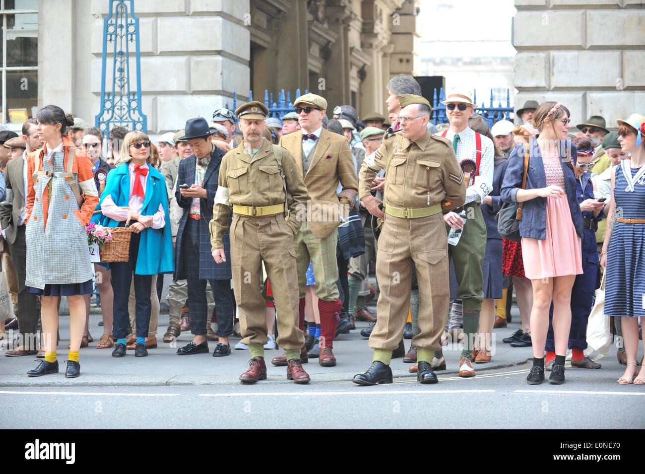 Traditional tweed uniform hi-res stock photography and images - Alamy