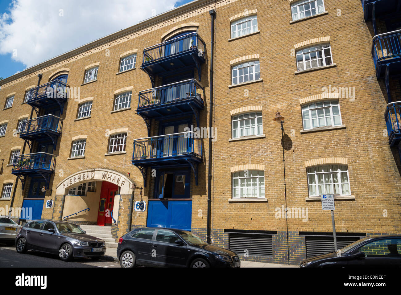 Flats London Stock Photos & Flats London Stock Images - Alamy