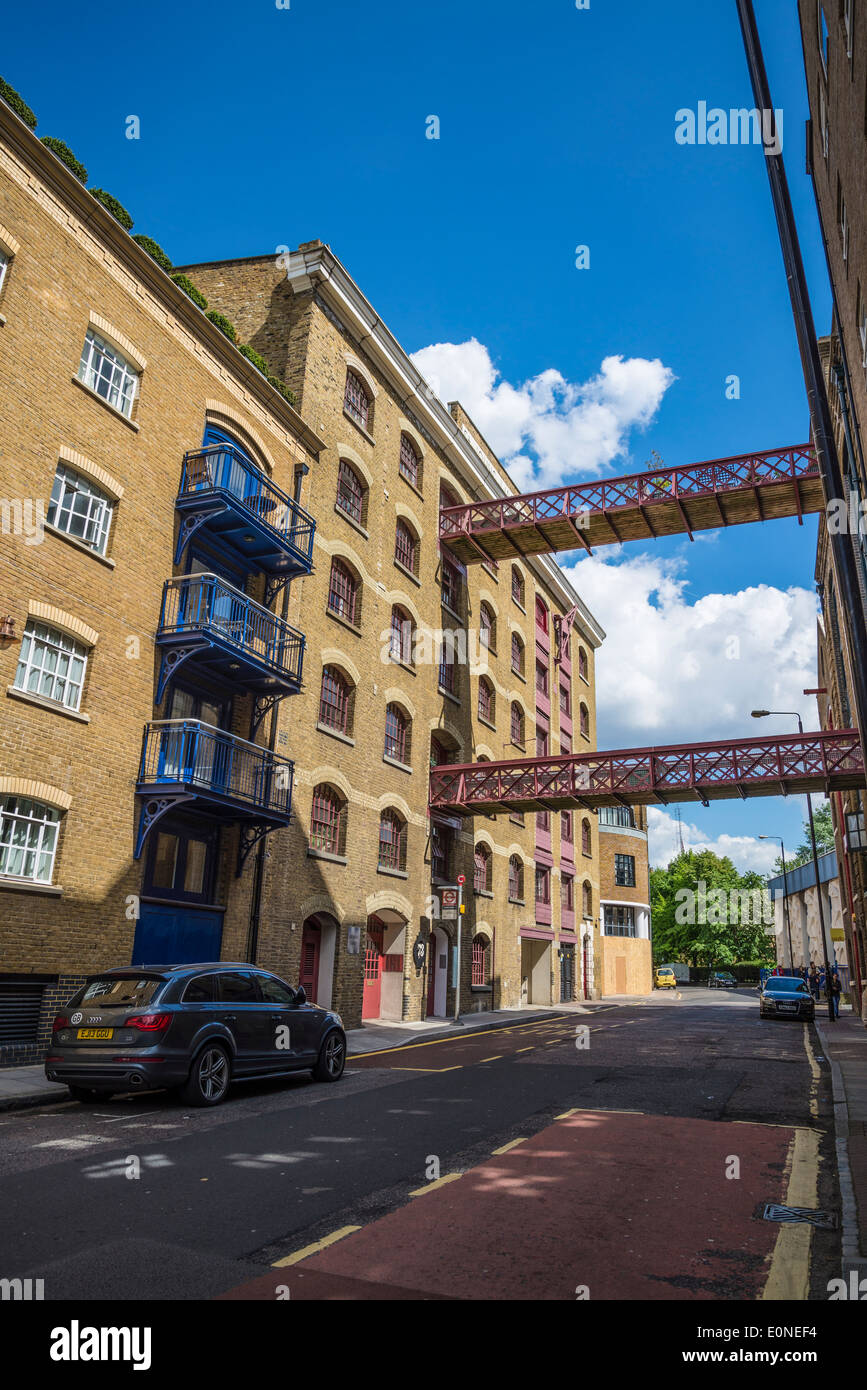 Flats london hi-res stock photography and images - Alamy