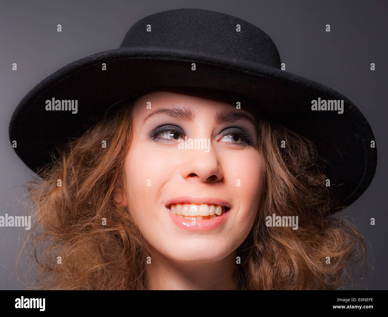 Face shoot hi-res stock photography and images - Alamy
