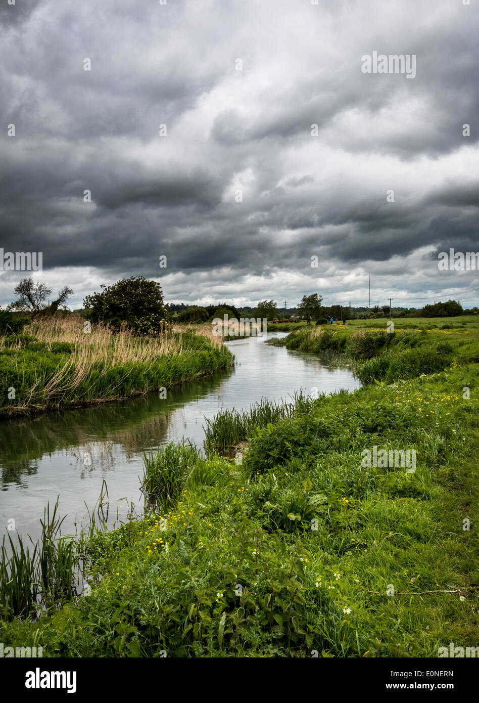 River snaking through the countryside Stock Photo - Alamy