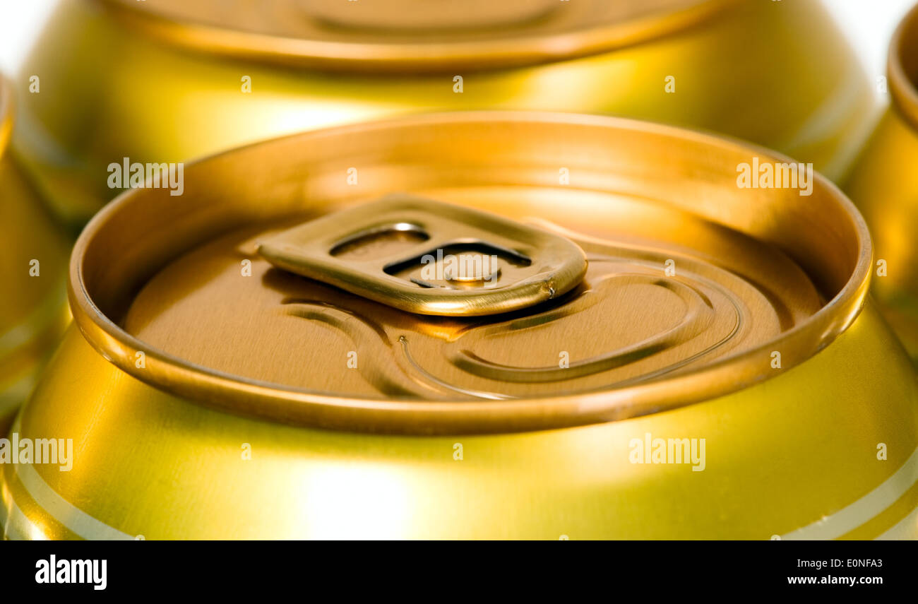Alcohol beer can bar hi-res stock photography and images - Alamy