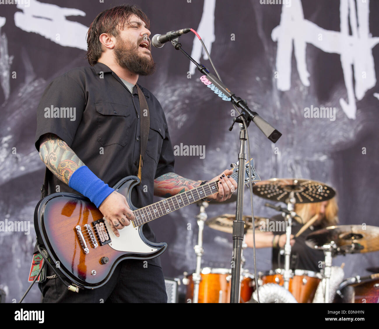 Columbus, Ohio, USA. 16th May, 2014. Vocalist and guitarist SHAUN ...
