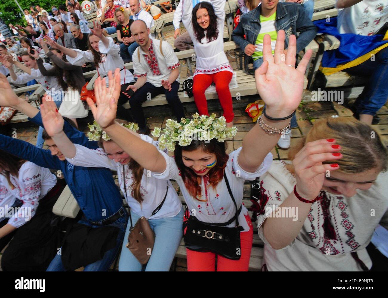 Kiev, Ukraine. 17th May, 2014. Hundreds of Ukrainians cheers several ...