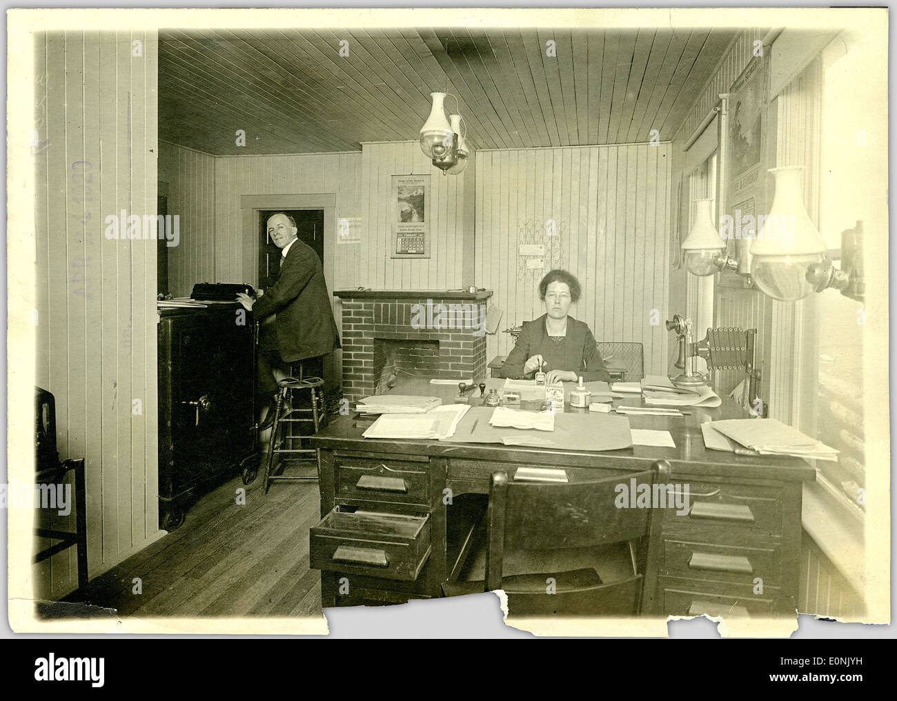 Vintage office interior hi-res stock photography and images - Alamy
