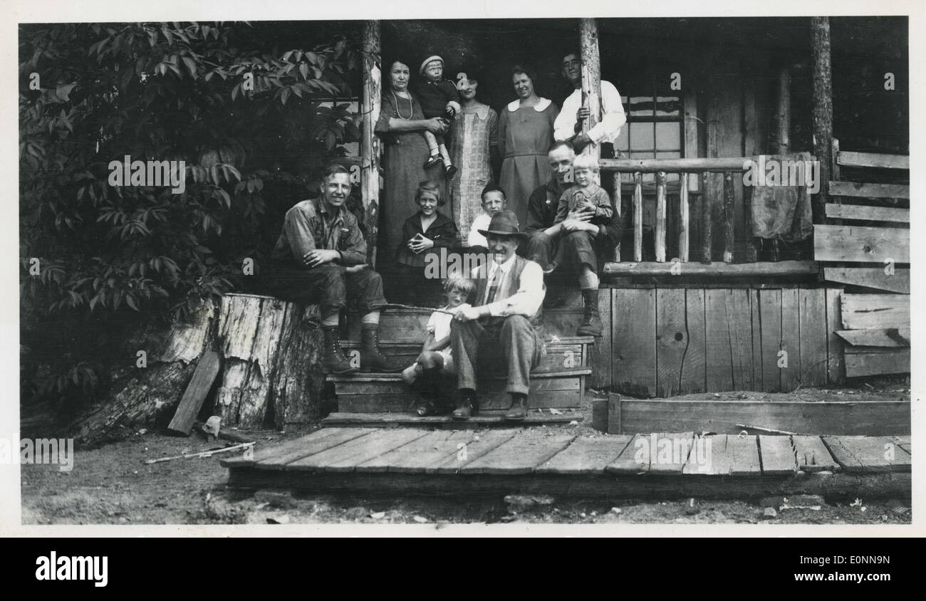 This photo shows a family portrait from 1924, capturing a moment in ...