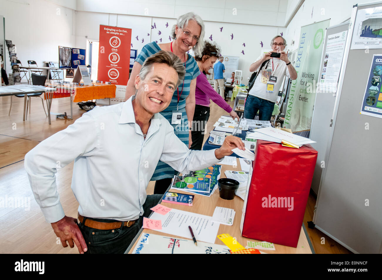 Exeter, Devon, UK. 17th May 2014. Exeter MP, Ben Bradshaw, signing the ...