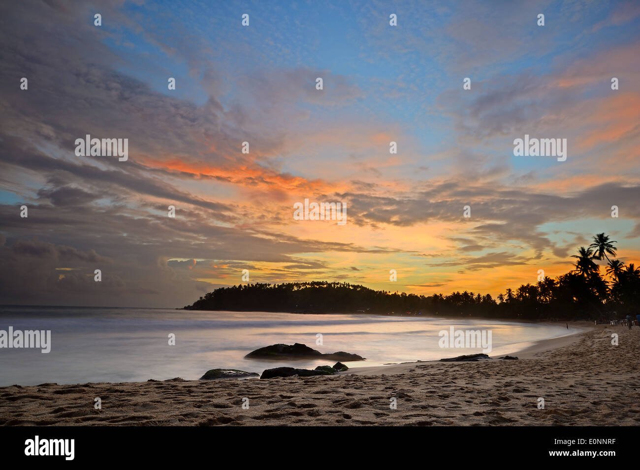Golden sunset on the tropical desert beach of Mirissa, Southern Sri ...