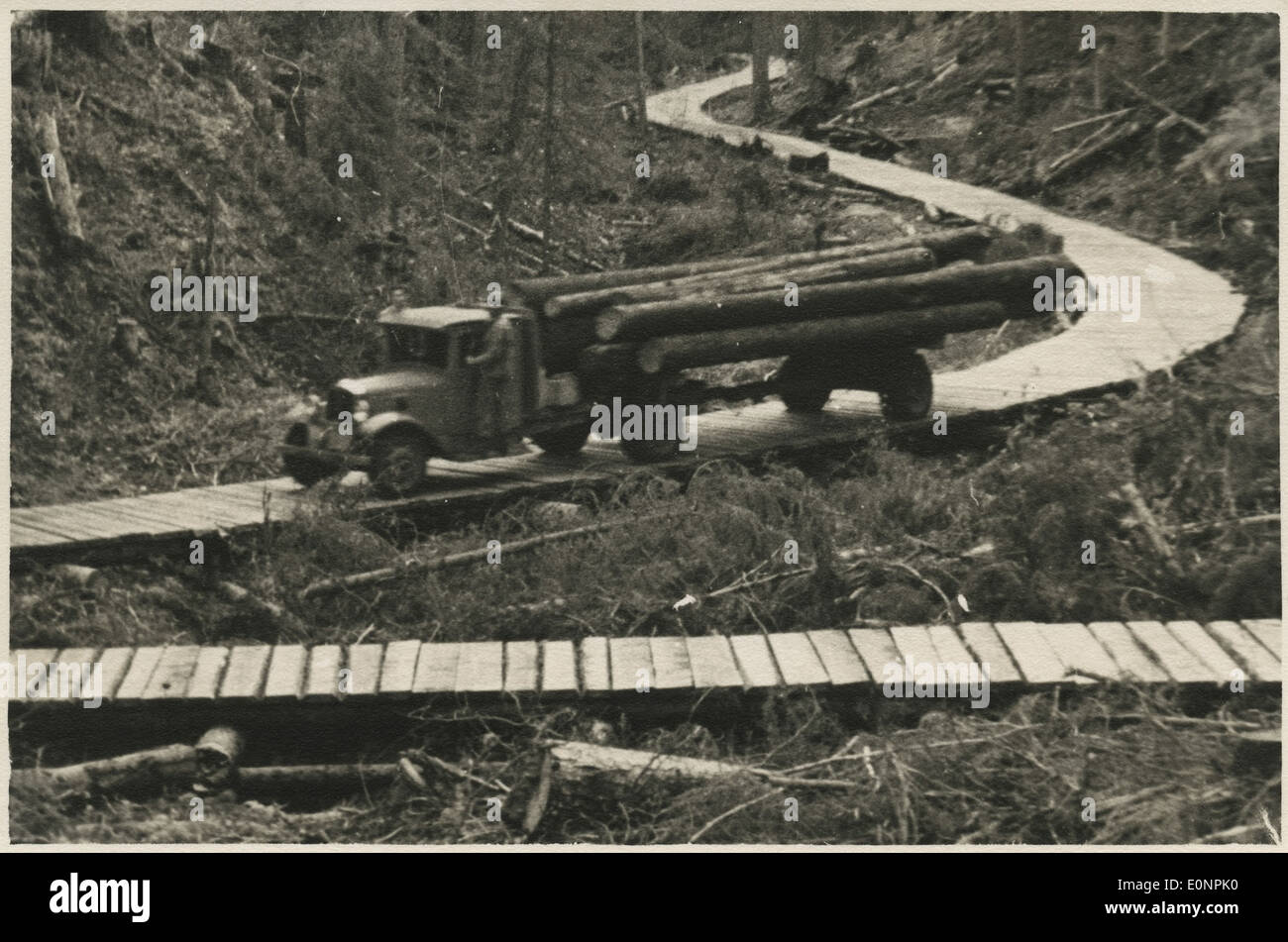 Vintage Logging Road High Resolution Stock Photography and Images - Alamy