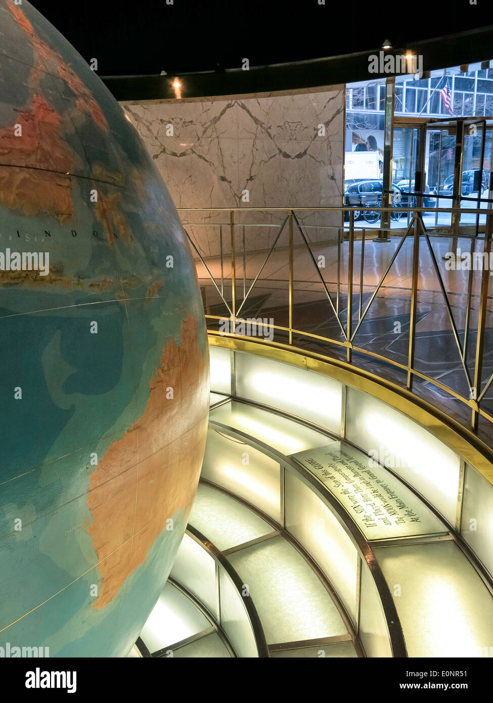 Daily News Building Interior, NYC Stock Photo - Alamy