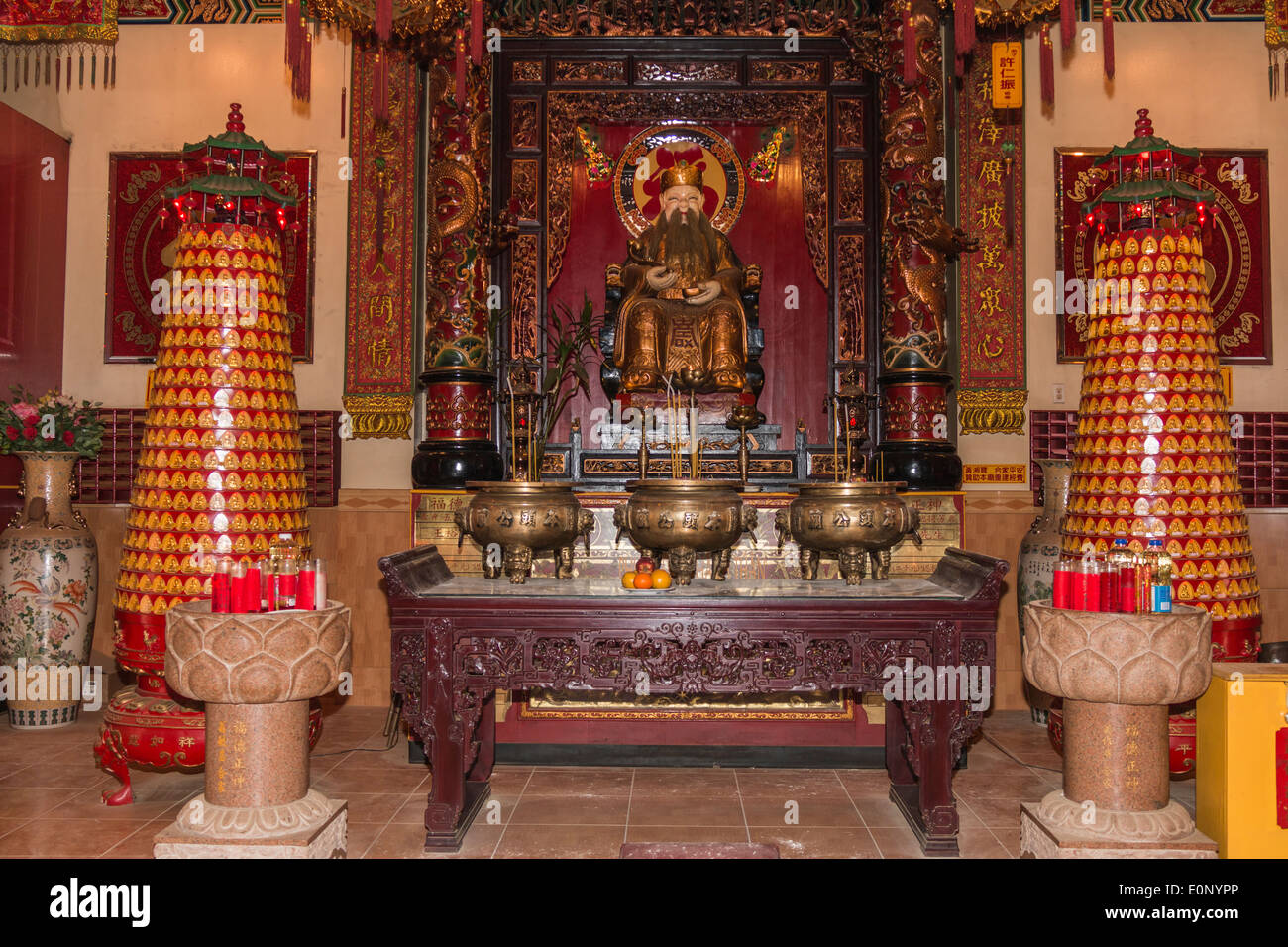 Tu Di Gong statue at Teo-Chew Temple, Vietnamese and Taoist Temple in ...