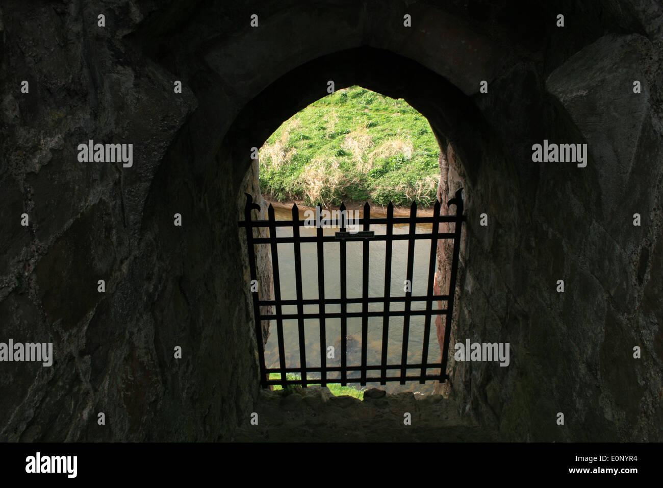 Water gate at Hailes Castle Stock Photo - Alamy