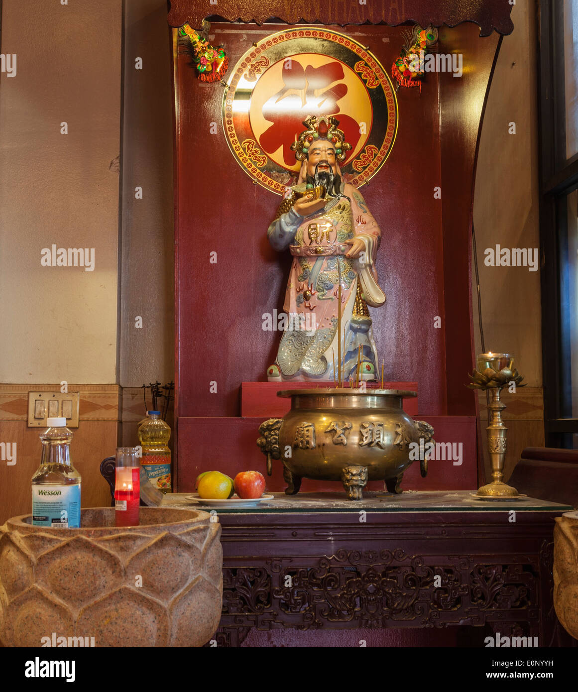 Tsai Shen statue at Teo-Chew Temple, Vietnamese and Taoist Temple in ...