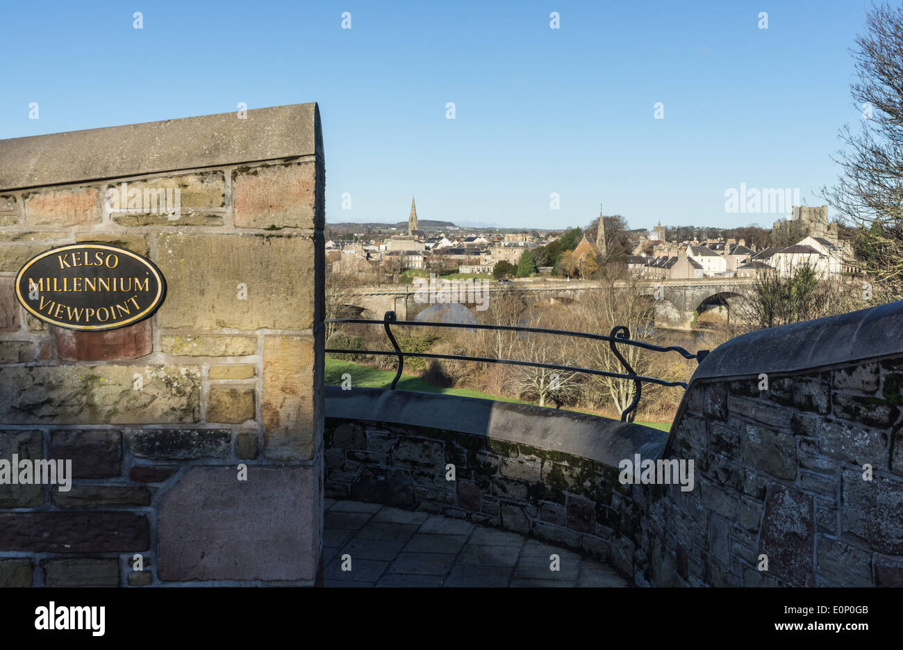 Millennium viewpoint, Kelso, Scottish Borders, with bridge over River ...