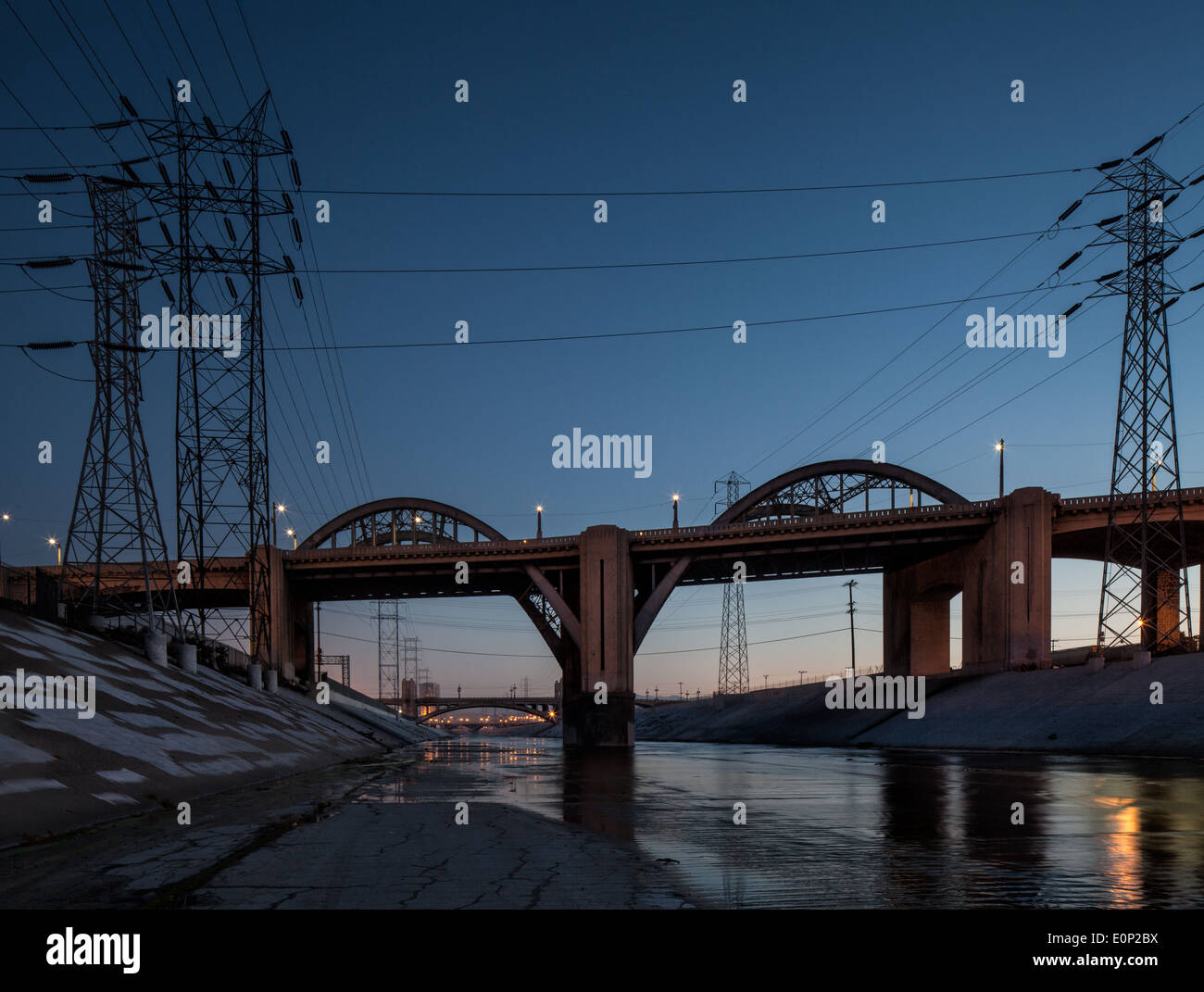 6th street bridge downtown Los Angeles Stock Photo - Alamy